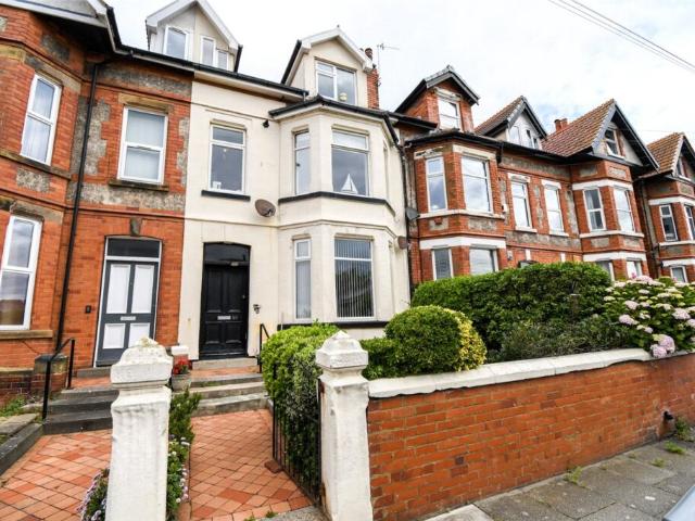 apartment for rent in Shrewsbury Road, West Kirby, Wirral, CH48 0QY