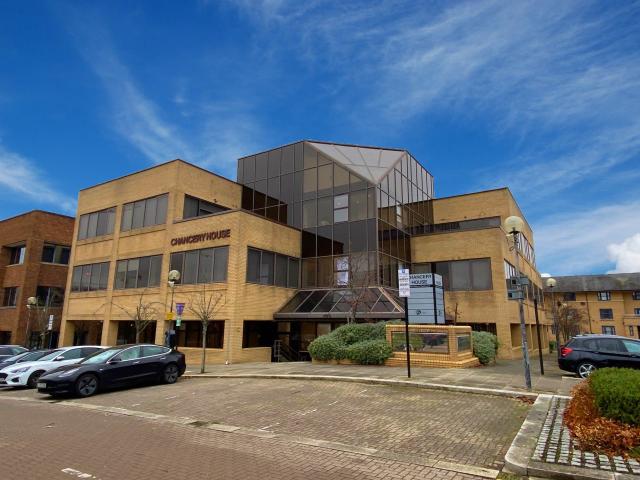 apartment for rent in Silbury Boulevard, Chancery House, MK9