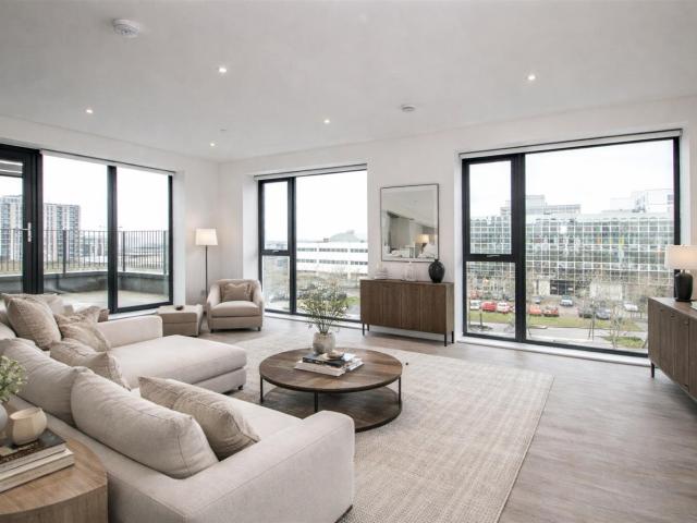 apartment for rent in Silbury Boulevard, Milton Keynes, MK9