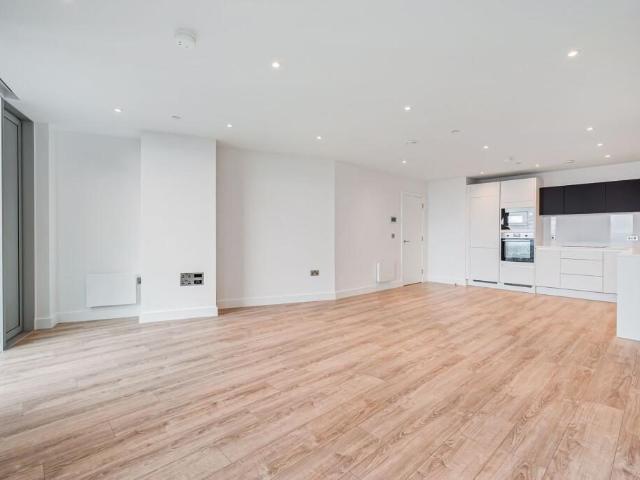 apartment for rent in Silvercroft Street, M15 4ZU