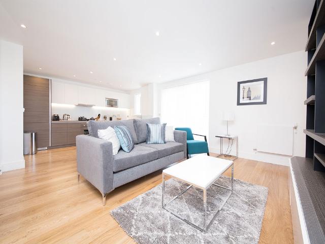 apartment for rent in Silverworks Close, Colindale