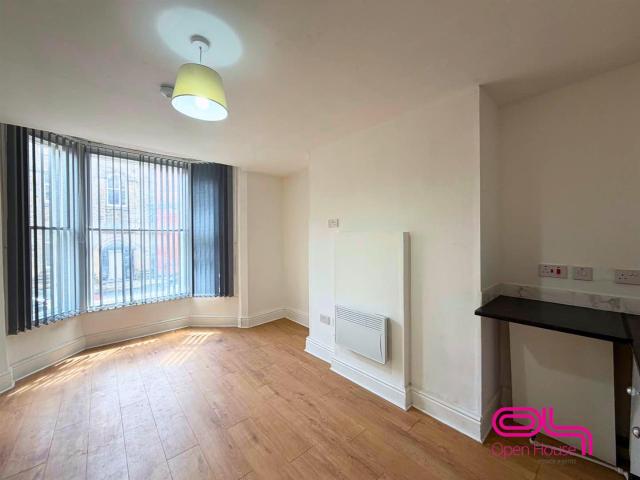 apartment for rent in St Georges Road, BL1 2DD