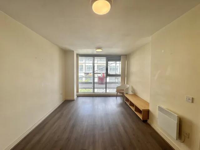 apartment,for rent in, St Martins Gate