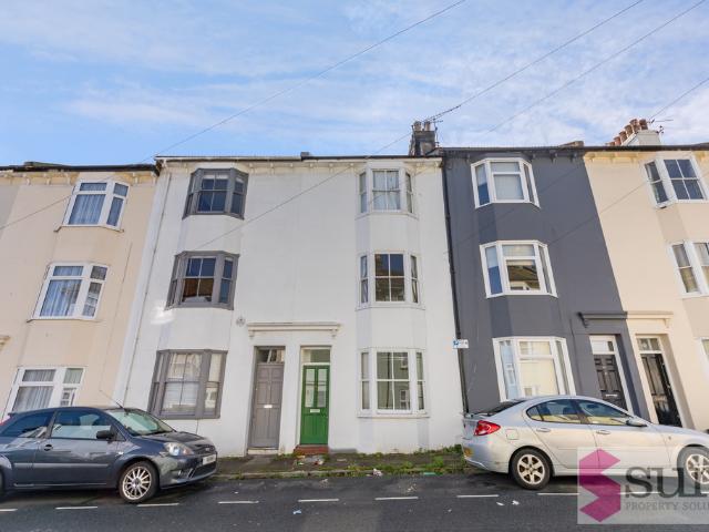 apartment for rent in St Martins Place, Brighton, East Sussex