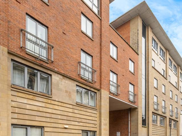 apartment for rent in St Stephens Mansions, Mount Stuart Square, Cardiff Bay