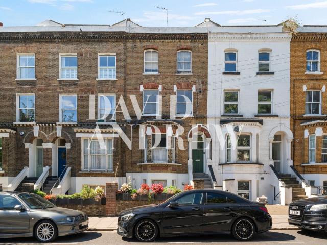 apartment for rent in St. Thomas's Road, London, N4