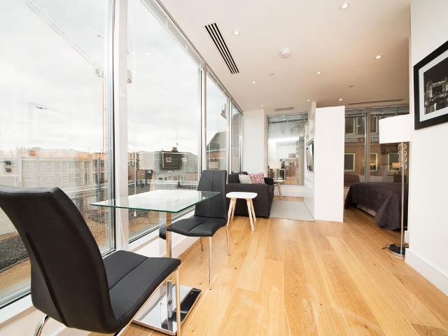 apartment for rent in Staines Road, Hounslow