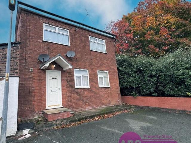 apartment for rent in Station Road, CH65 4BW