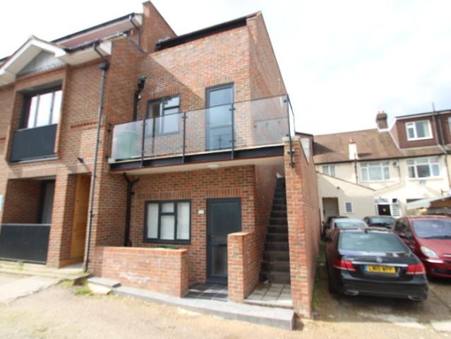 apartment for rent in Station Road, Station Road, West Wickham, Kent, BR4 0PX