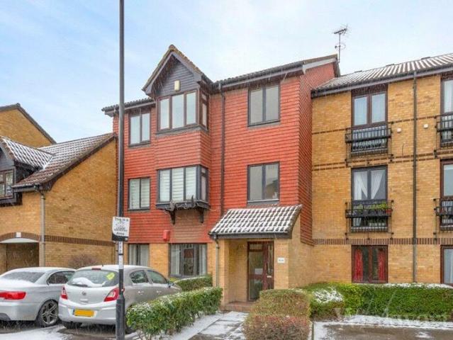 apartment for rent in Sterling Gardens, SE14 6DZ
