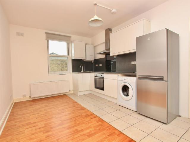 apartment for rent in Stoke Newington Church Street, N16
