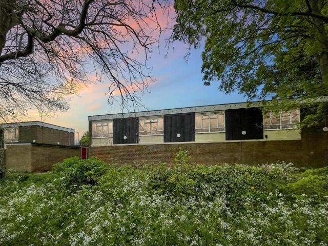 apartment for rent in Stoneycroft, HP1 2QE