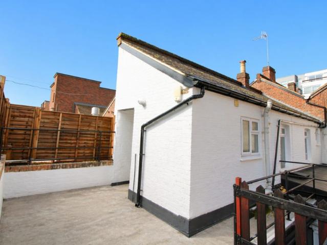apartment for rent in Sydenham Road, GU1 3SA