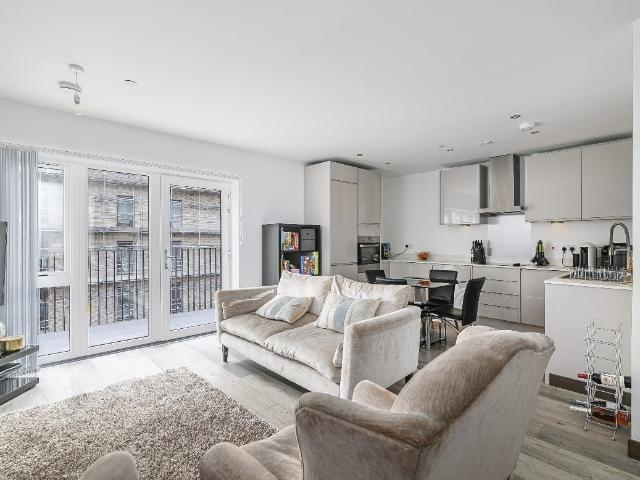 apartment for rent in Sydney Road, Watford, Watford