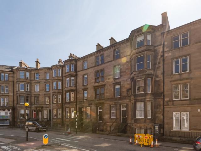 apartment for Rent in Polwarth Gardens, Polwarth, Edinburgh, EH11 1LN