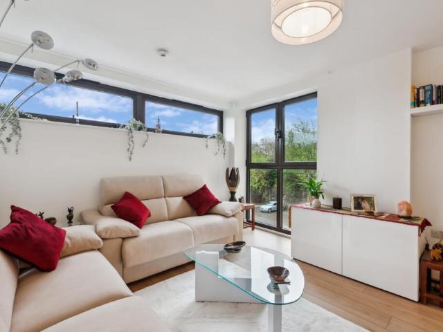 apartment for rent in Petergate, SW11 2BF
