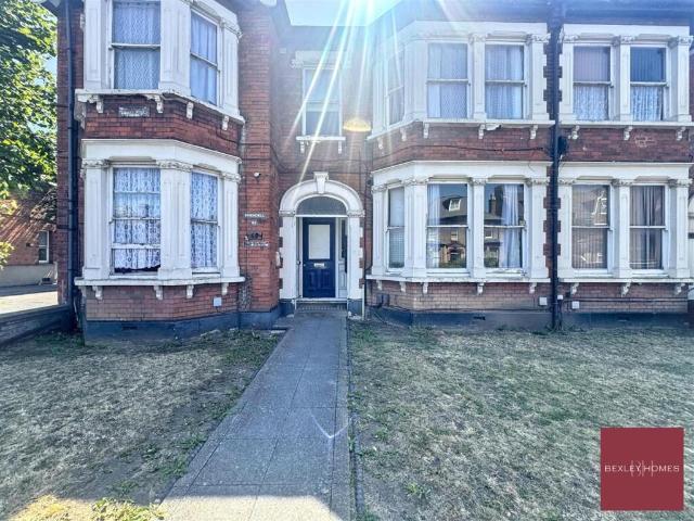 apartment for rent in Pelham Road, DA11 0JB