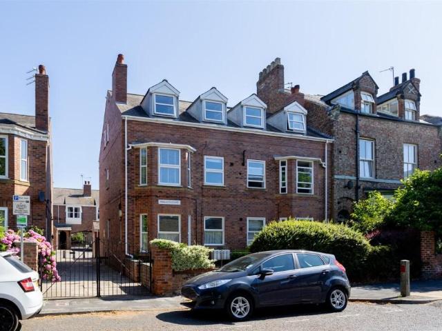 apartment for rent in Penleys Grove Street, YO31 7RW