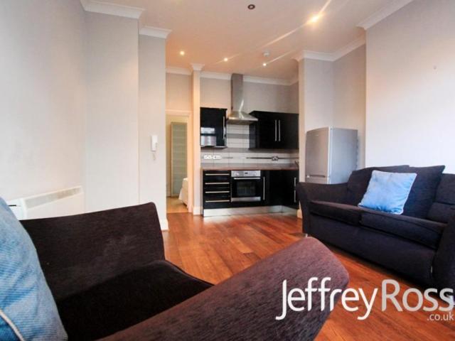 apartment for rent in Penylan Road, Cardiff, CF24 3PF