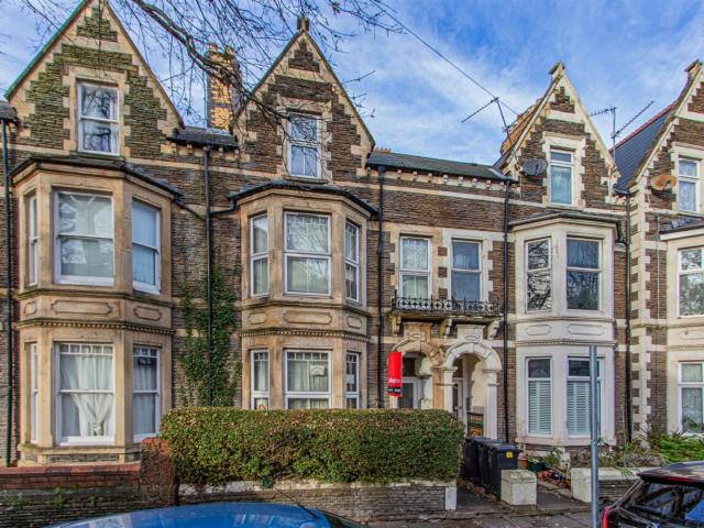 apartment for rent in Princes Street, Cardiff, CF24 3PR