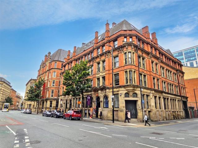 apartment for rent in Princess Street, Manchester