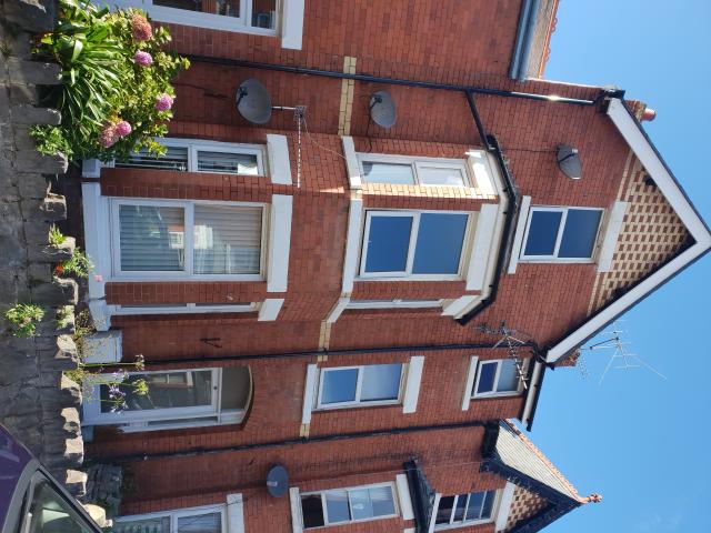 apartment for rent in Princess Road, Old Colwyn