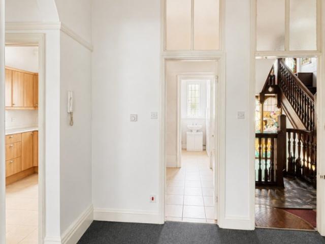 apartment for rent in Property, CH43 9TU
