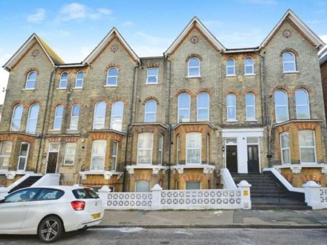 apartment for rent in Property, CT9 2BF