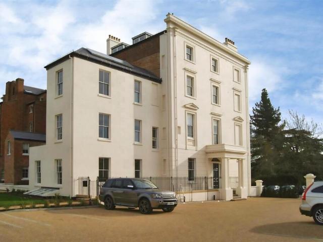 apartment for rent in Property, CV32 4EG