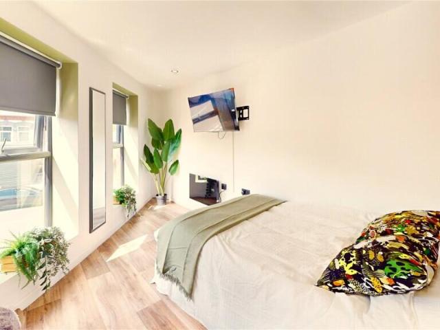 apartment for rent in Property, B30 2YA