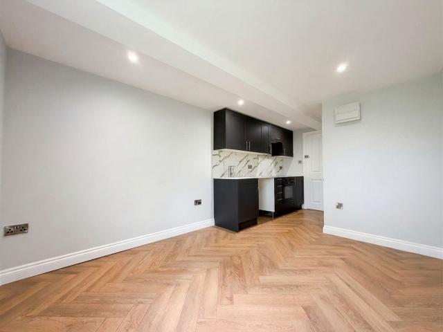apartment for rent in Property, BN9 0AY