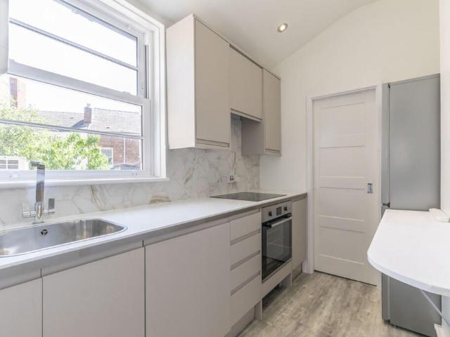 apartment for rent in Property, GL52 2PN