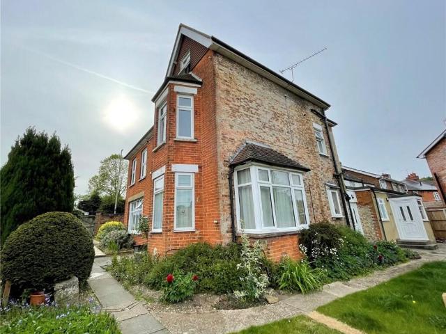 apartment for rent in Property, GU9 9BD