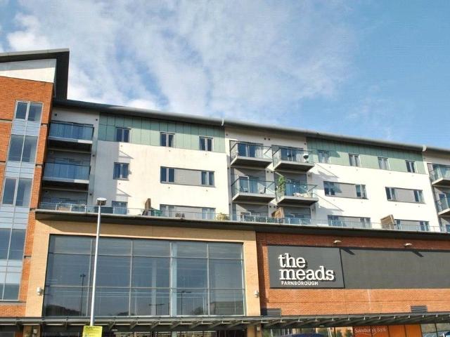 apartment for rent in Property, GU14 7GN