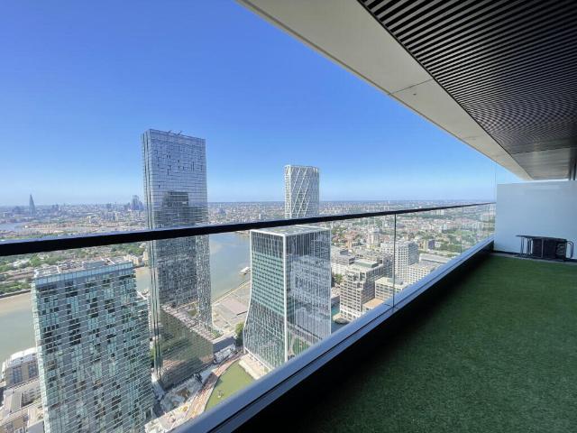 apartment for rent in Property, E14 9EJ