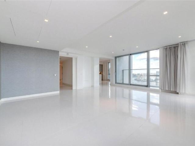 apartment for rent in Property, E14 9HL