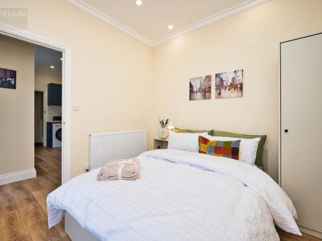 apartment for rent in Property, E15 2PP