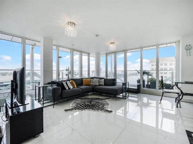 apartment for rent in Property, E16 1AX