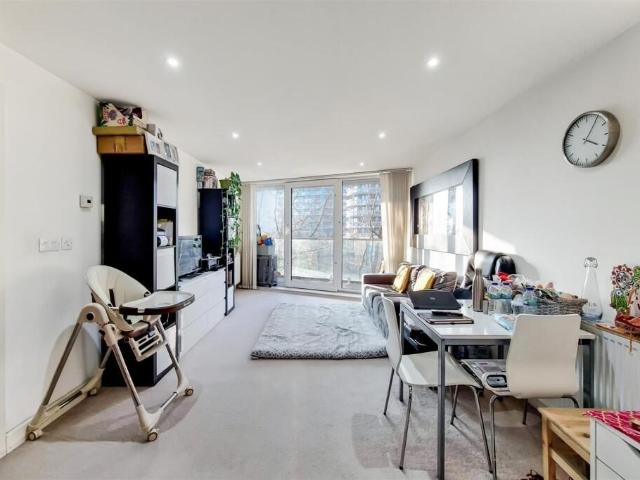 apartment for rent in Property, E16 1BW
