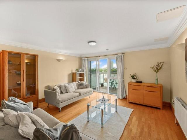 apartment for rent in Property, E1W 1LY