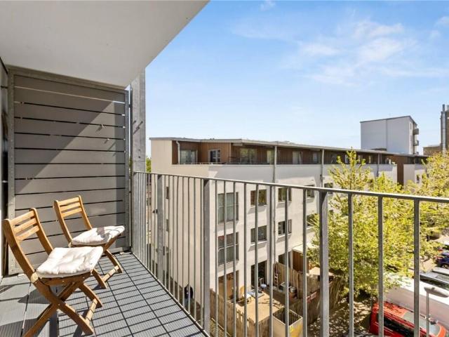 apartment for rent in Property, E2 8AT