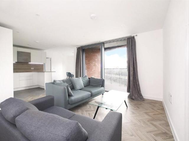 apartment for rent in Property, E3 3YP