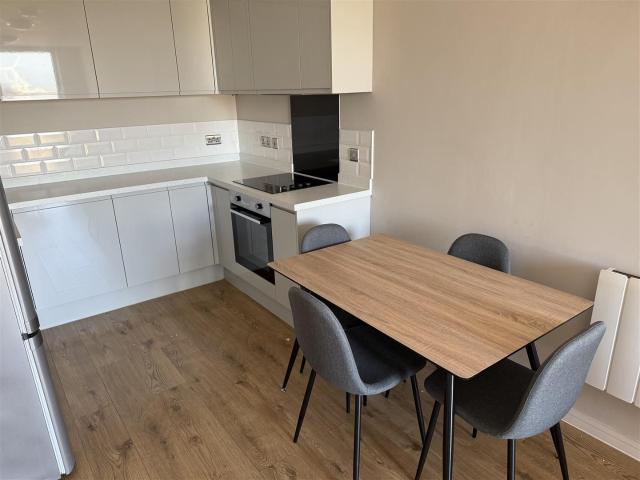 apartment for rent in Property, L3 0AY