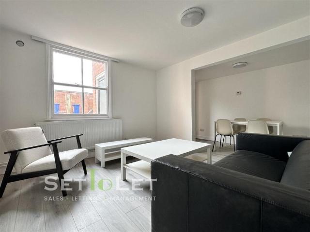 apartment for rent in Property, LE2 1QG