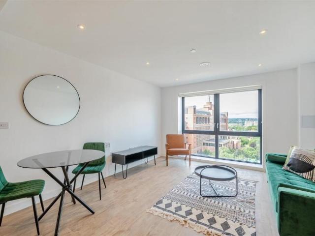 apartment for rent in Property, LS9 8GL