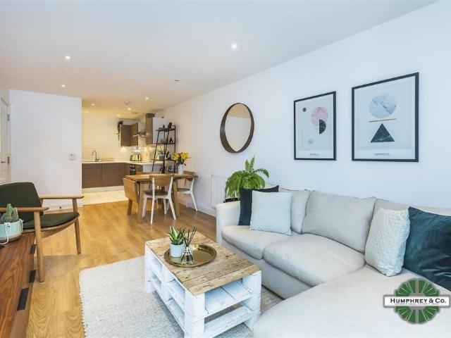 apartment for rent in Property, N17 9GD