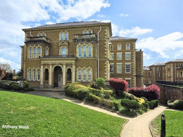 apartment for rent in Property, N11 3GX