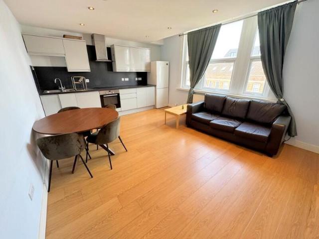 apartment for rent in Property, N3 2DN