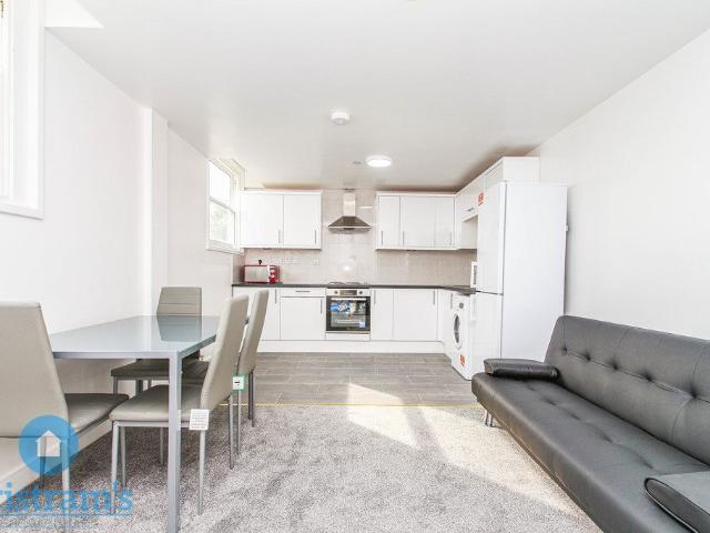 apartment for rent in Property, NG7 1FB