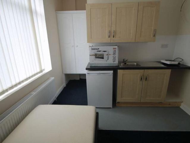 apartment for rent in Property, NG7 5FT
